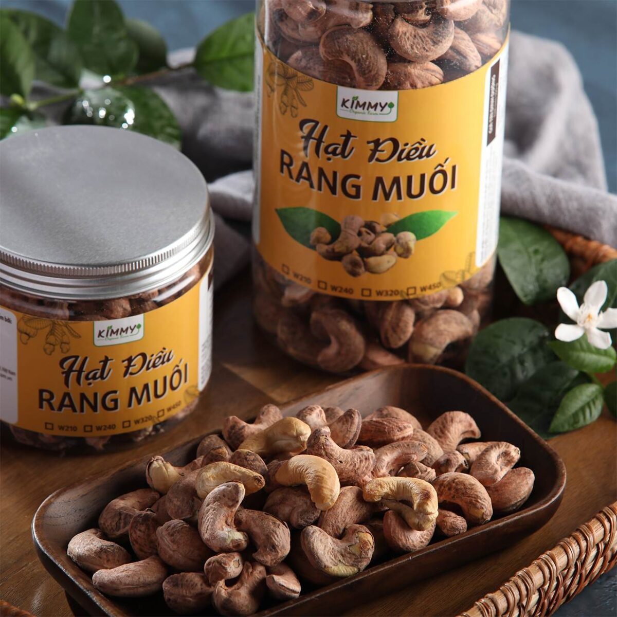 25+ Món Đặc Sản Việt Nam Quà Biếu Ý Nghĩa Cho Người Nước Ngoài - Hạt ...